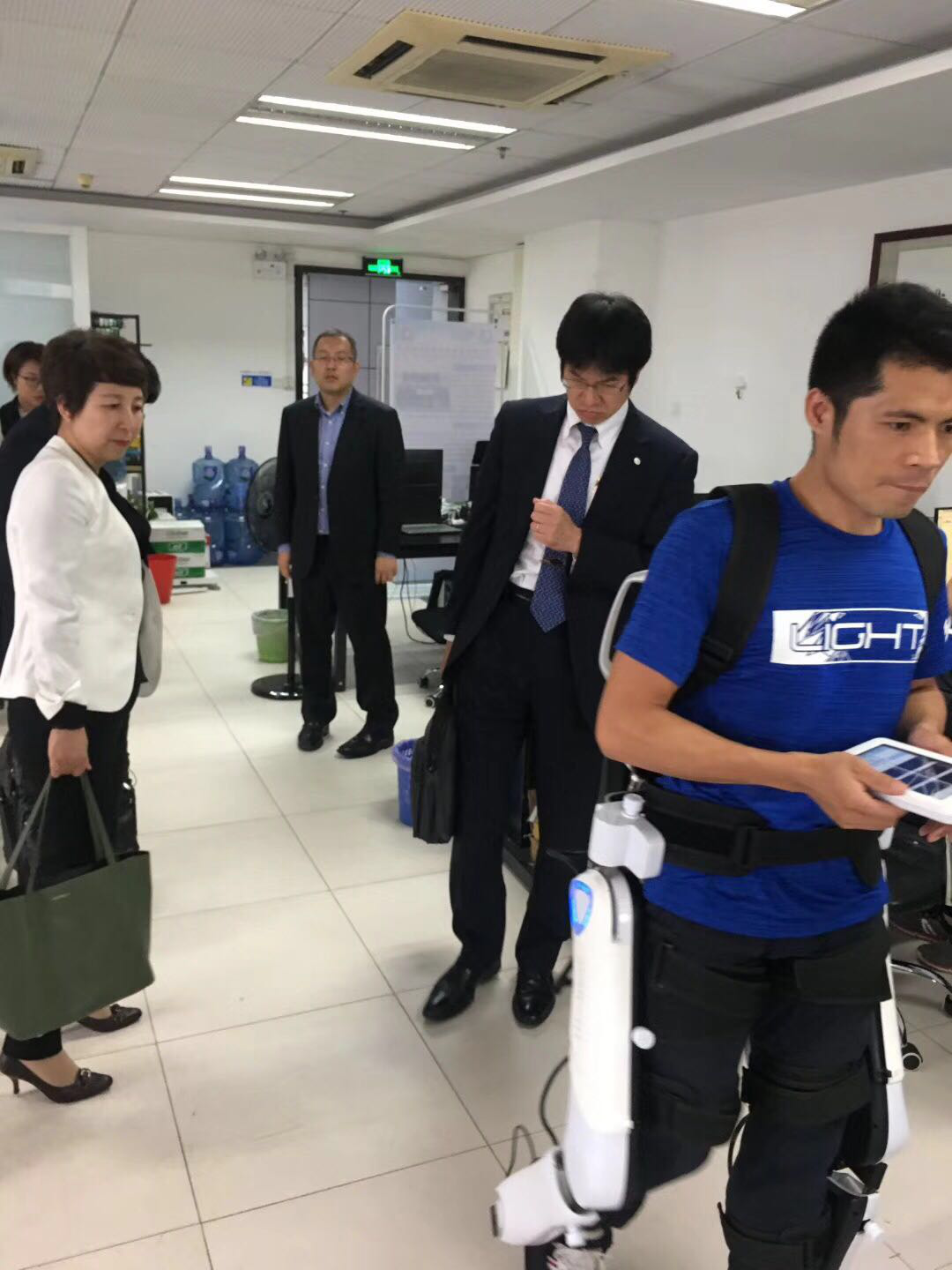 Hitachi Central Research Institute and Hitachi (China) Research ...